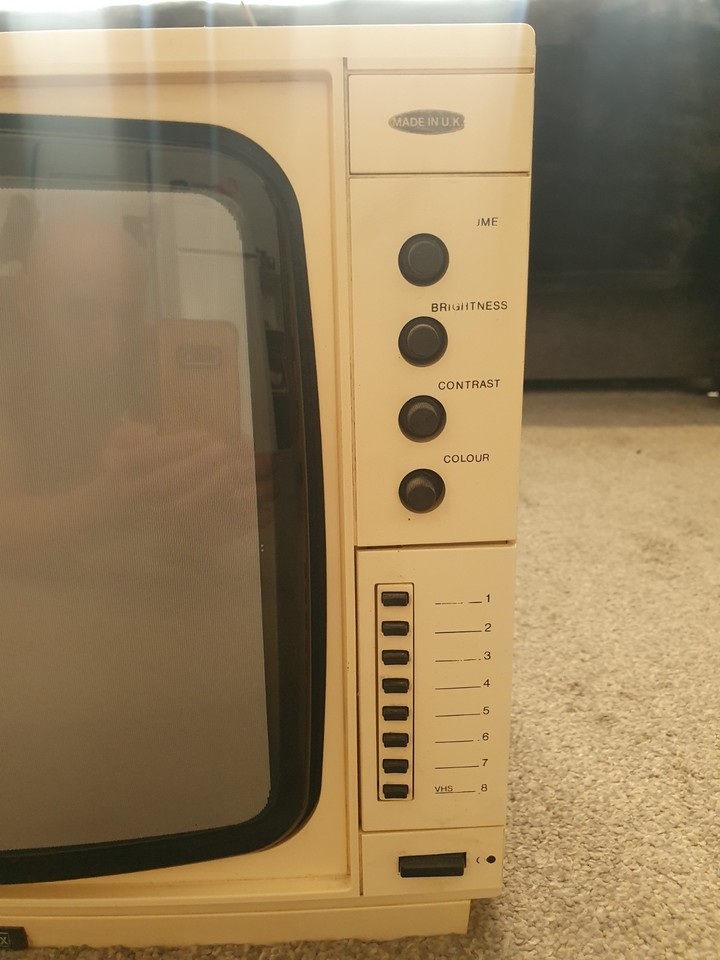 Ferguson TX Model No 37140 Portable Colour 14in TV | eBay UK