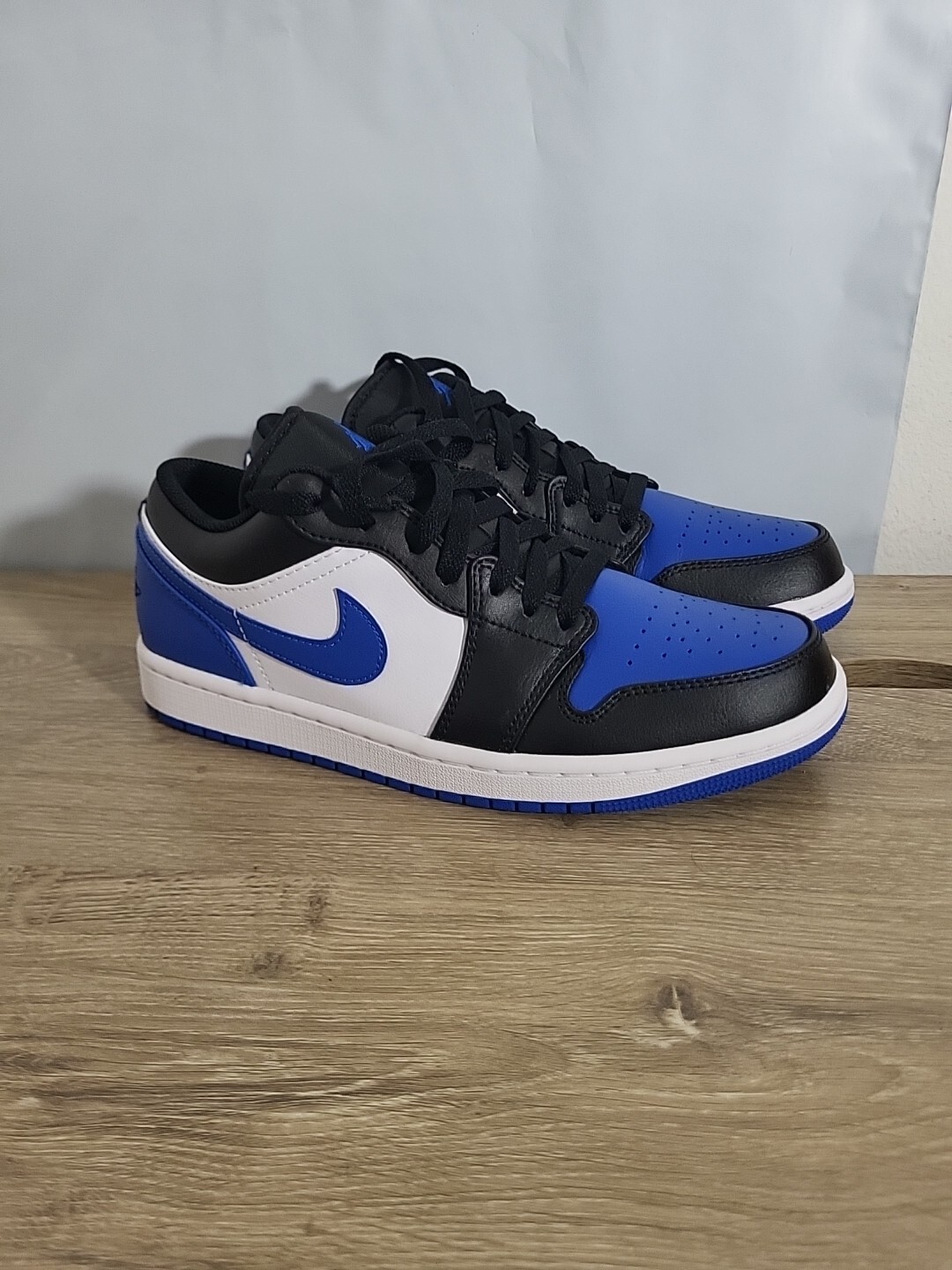 Size 8 - Air Jordan 1 Low Alternate Royal Toe