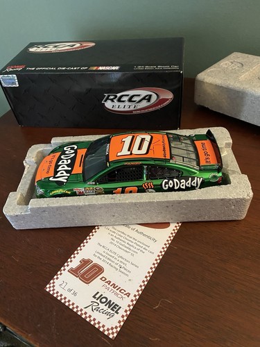 RCAA Elite 1/24 Danica Patrick #10 Go Daddy Color Chrome 1 Of 36 | eBay