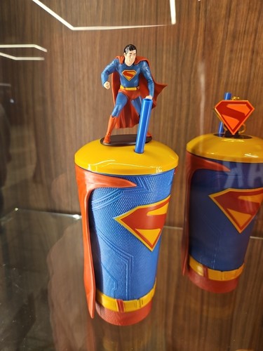 Superman 2025 AMC Cinema Cup IN HAND With Superman Topper. SHIPS TODAY ...