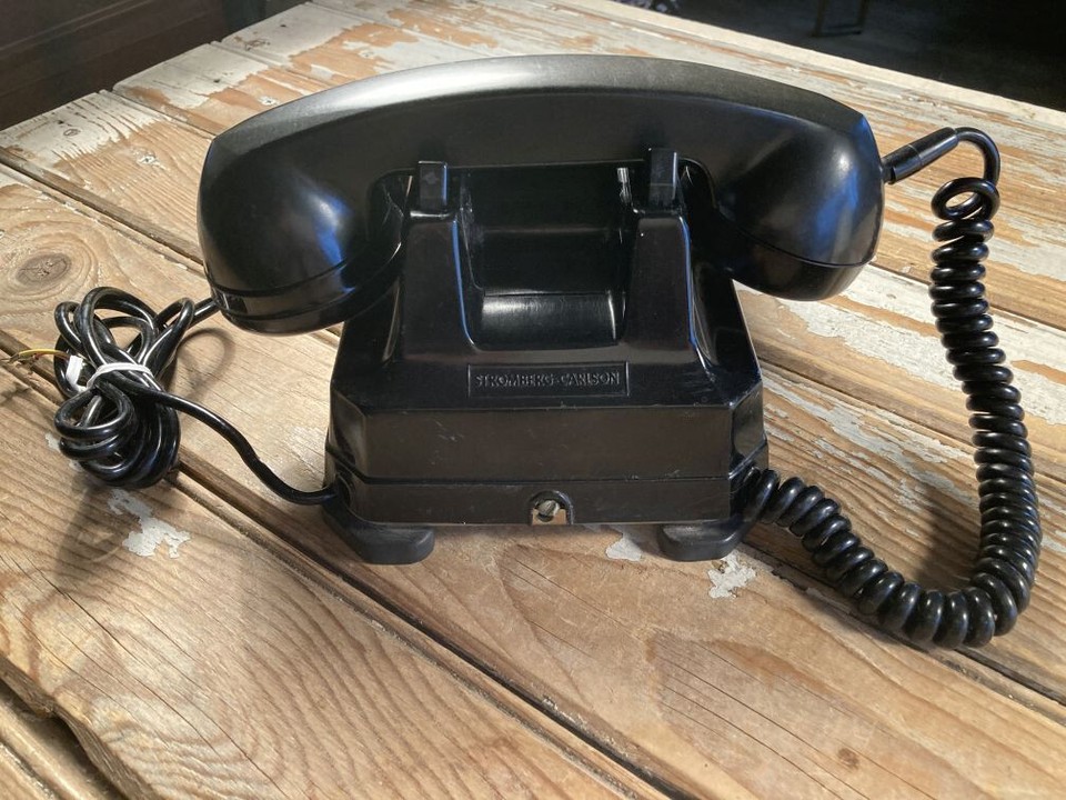 Vintage Stromberg Carlson Telephone Black Rotary Dial Desk Phone 210558 ...