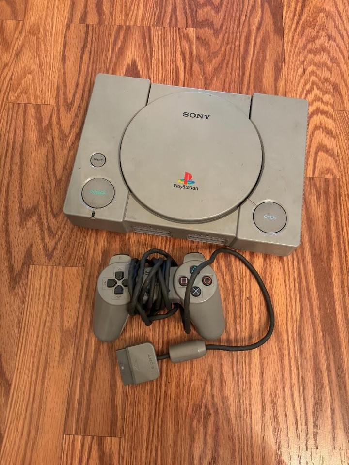 Sony PlayStation 1 Console – Original PS1 System – Classic Retro Gaming ...