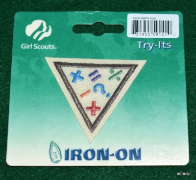 VINTAGE GIRL SCOUT - BROWNIE TRY-ITS IT PA TCH - MATH FUN - ON CARD | eBay