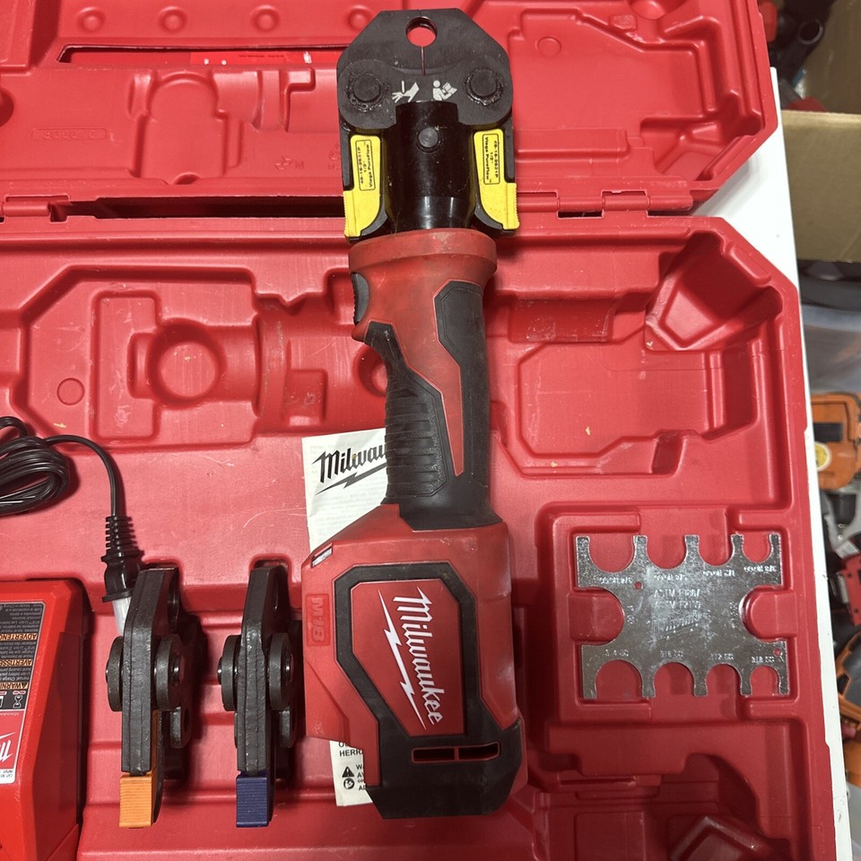 Pre Owned - Milwaukee 2674-22P M18 Short Throw Press Tool Kit (No ...