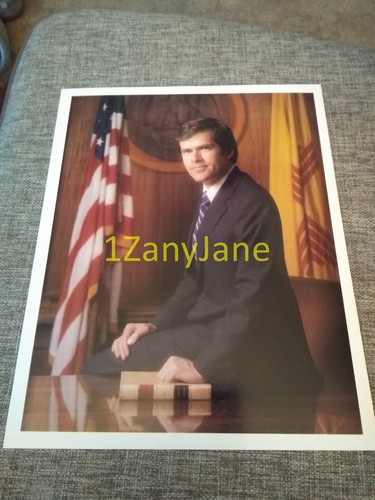 P31 Band 8x10 Press Photo PROMO MEDIA POLITICIAN ON DESK IN SUIT BY ...