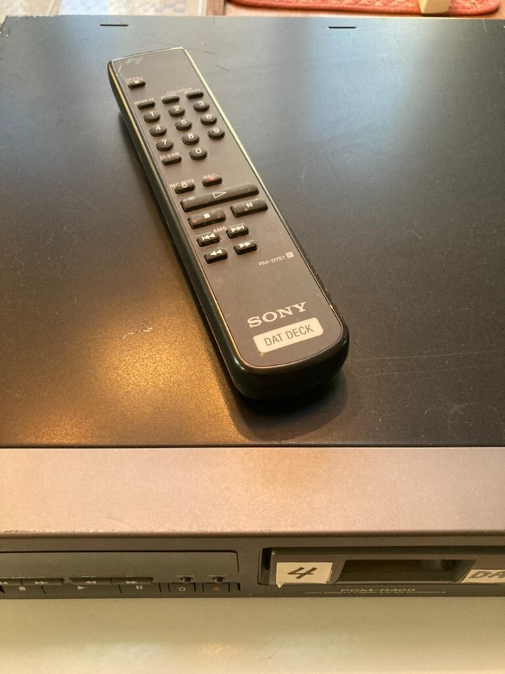 Sony PCM-R300 Professional DAT Recorder – Low Hours - Remote Included ...