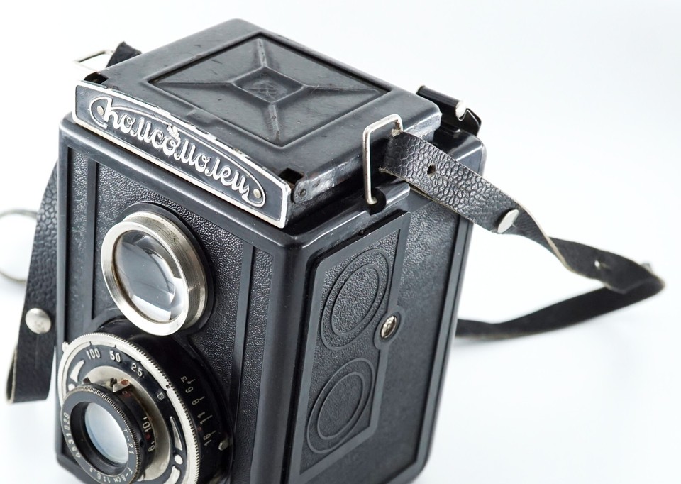 Soviet Camera Leningrad Komsomolets, TLR middle format camera 6x6, 1948 ...