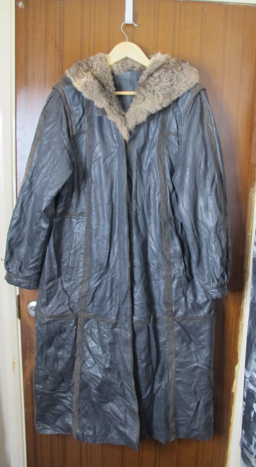 Stadick Modell 70's Long Black Lambs Leather Coat wit… - Gem