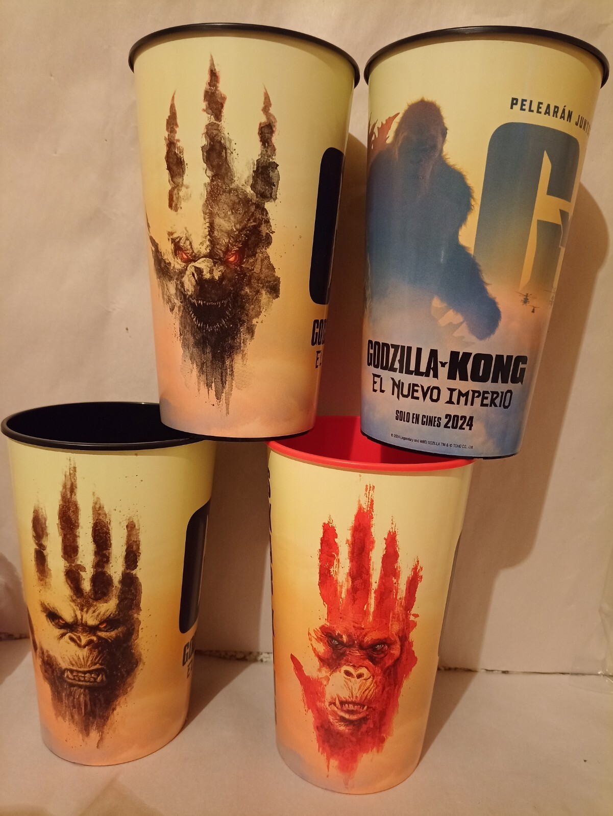 GODZILLA x KONG New Empire 4 Cups CARL´S Jr | Grelly USA
