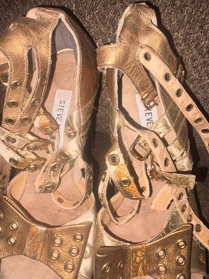 Vintage Cosplay babydoll Steve Madden Chinese kitty gold bow platform ...