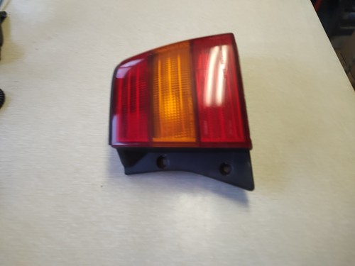 95 96 Lexus LS400 Passenger Tail Light Quarter Panel Right RR1812 ...
