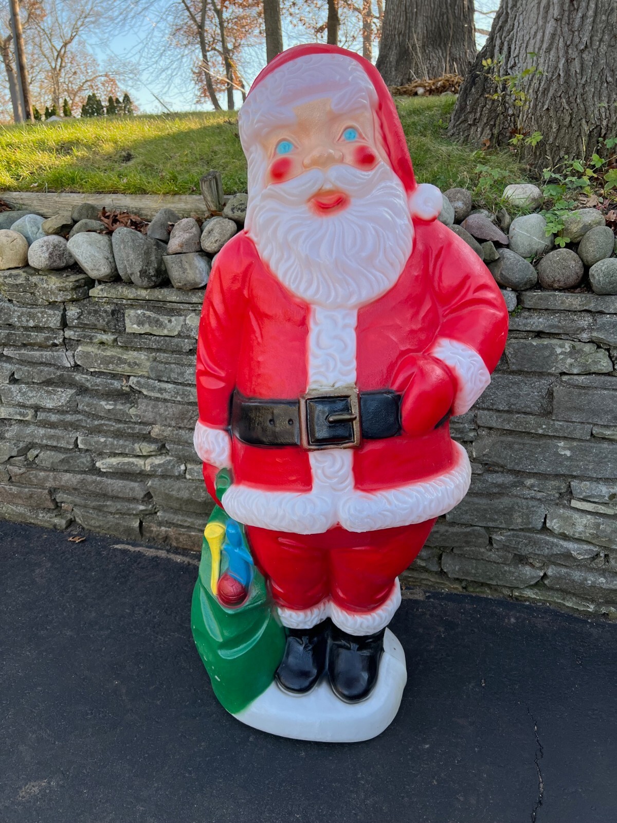 Vintage 5ft. Hard Plastic Santa Claus indoor/outdoor decoration ...