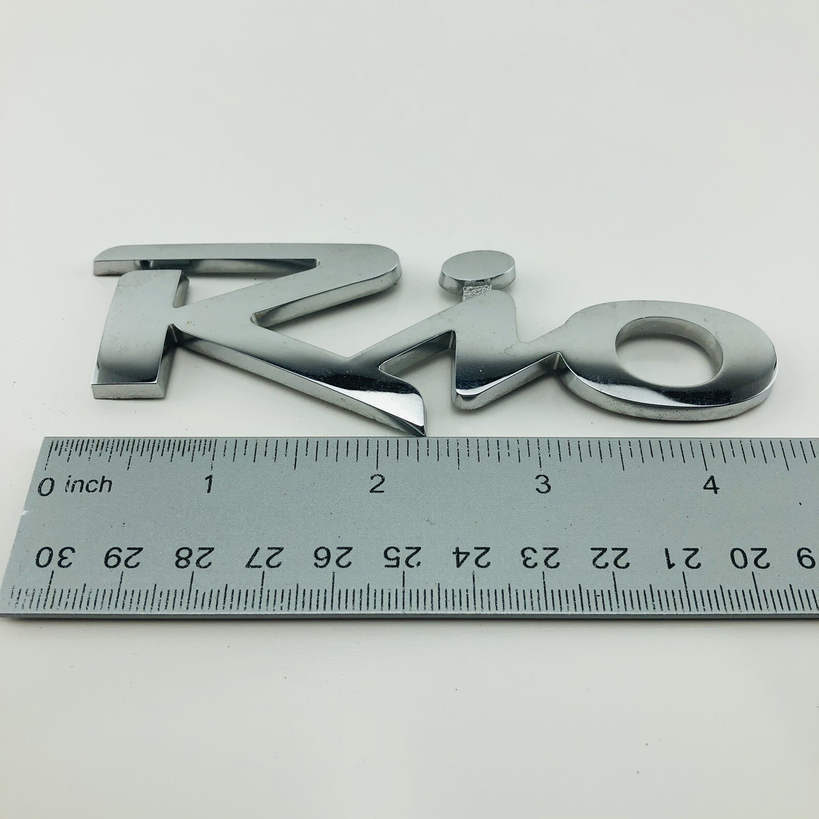 Kia Rio Logo