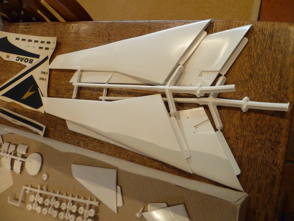 Airfix BOAC Boeing 747 Jumbo Jet in 1/144th scale model kit | eBay