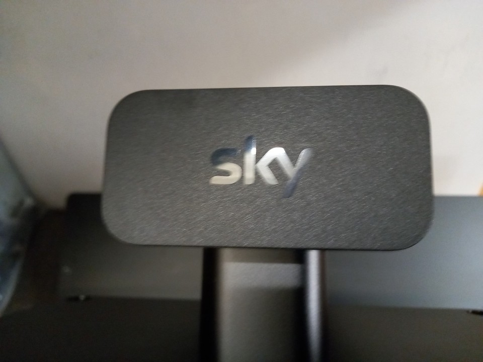 TV STAND PLINTH FOR 65 INCJ SKY GLASS MODEL LT065-F3-ANT Stand WITH ...