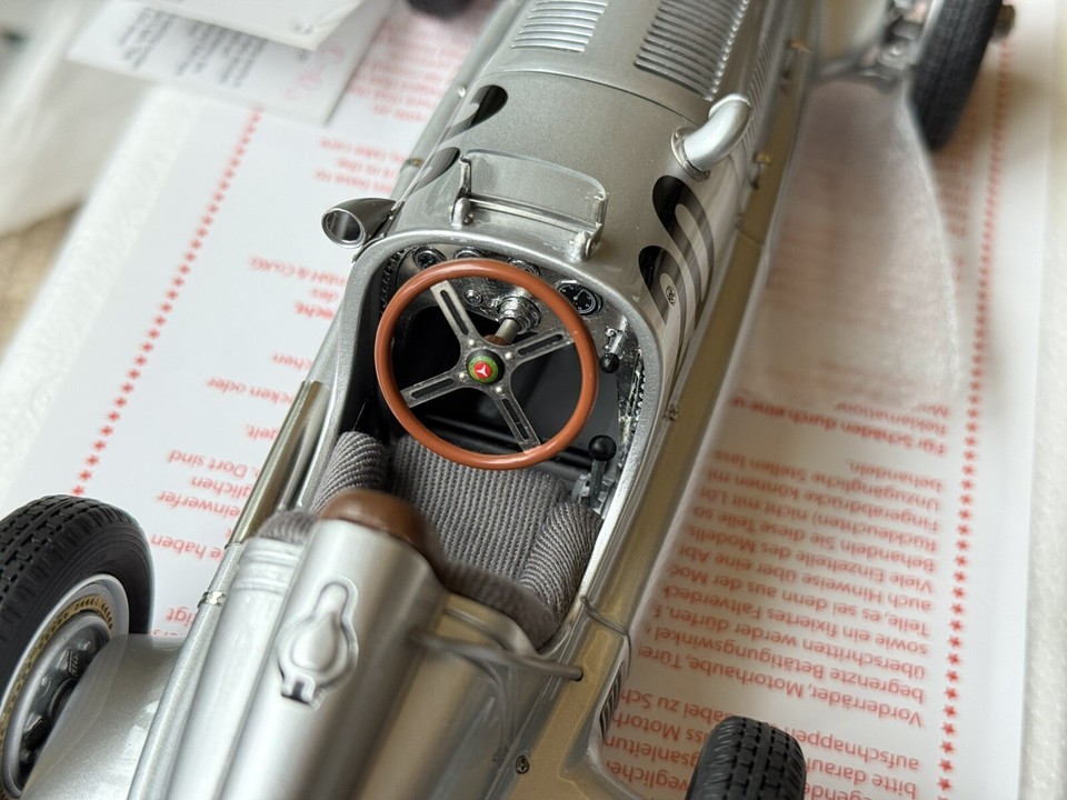 CMC M-103 Mercedes-Benz W25 #20, 1:18 Brand New | eBay