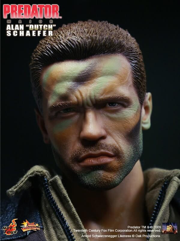 Hot Toys MMS72 Predator Major Alan Dutch Schaefer Sideshow Exclusive ...