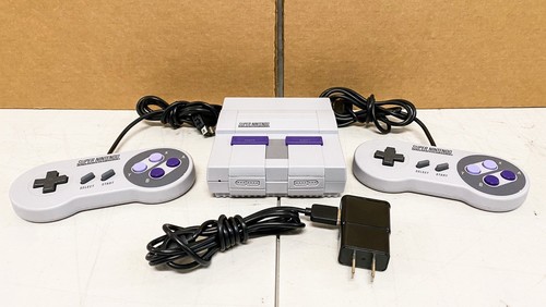 Nintendo Super NES Classic Edition Console with 2 Controllers & Cable ...
