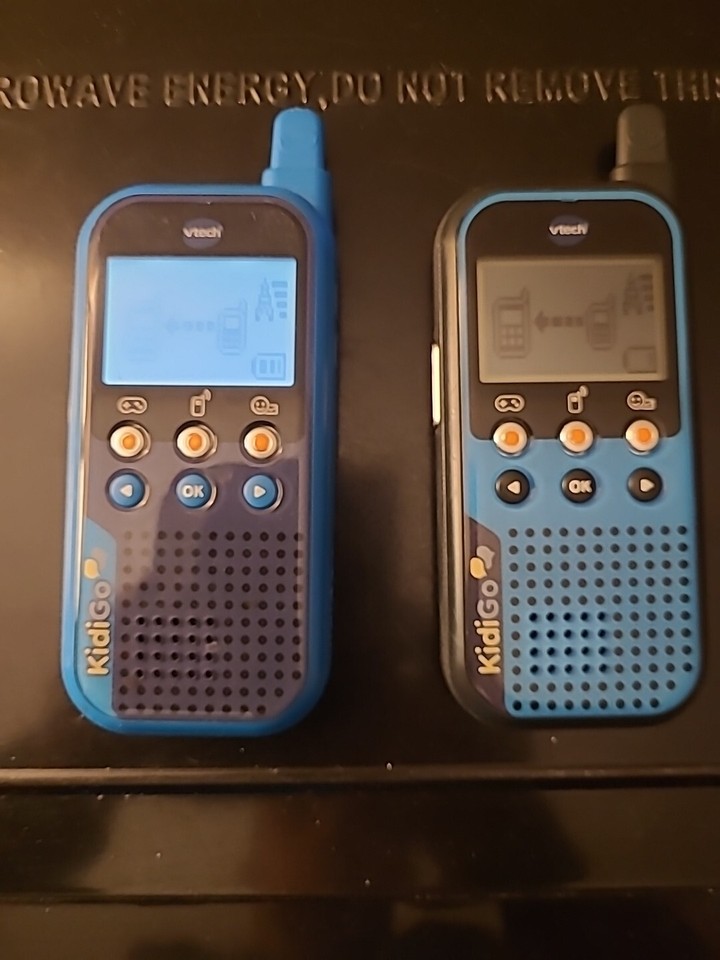 VTech KidiGo Walkie Talkies, Two-Way Radio for 4-9 Year Old kids 500ft ...