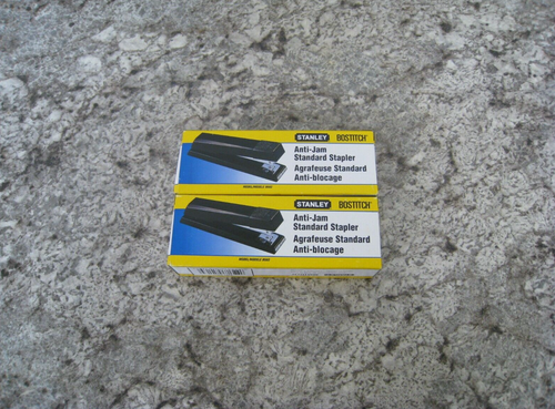 2 x New Stanley Bostitch B660 Black Anti-Jam Standard Desktop Stapler ...