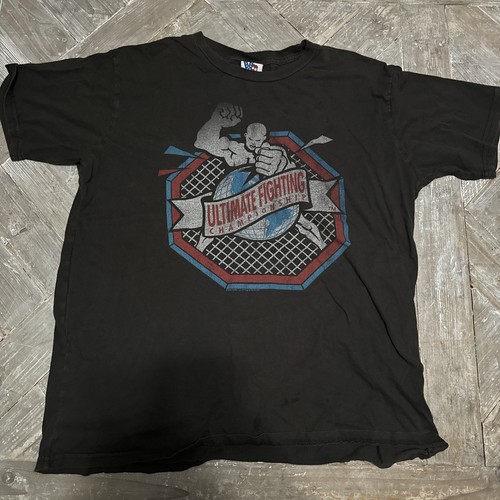 RARE UFC VINTAGE CAGE LOGO T SHIRT MMA ULTIMATE FIGHTING TEE JUNK FOOD ...