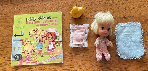 Vintage Liddle Kiddle Baby, LIDDLE DIDDLE, Duck, Blanket, Pillow ...