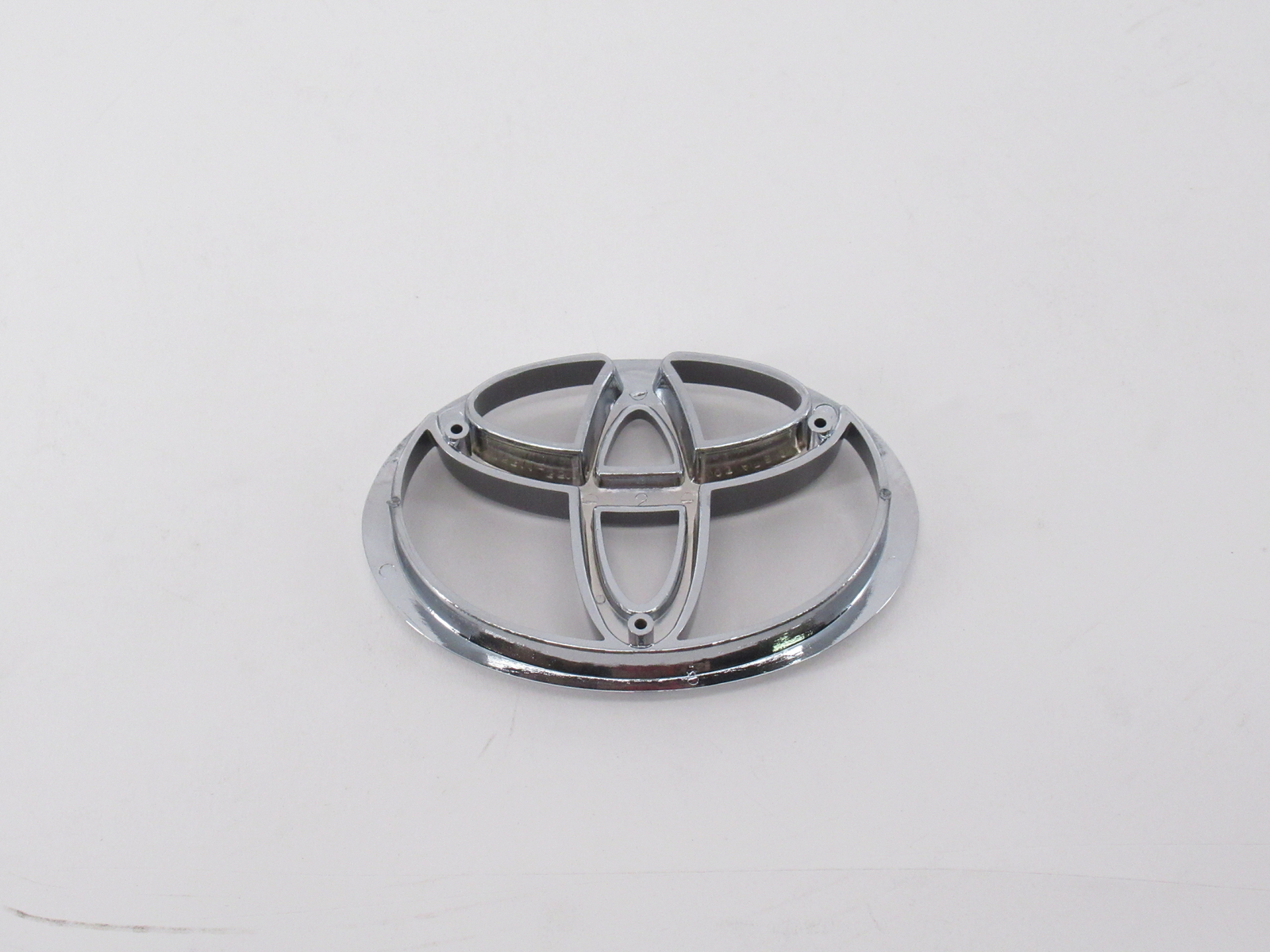 Genuine OEM Toyota 75311-35090 Front Grille Emblem Badge | eBay