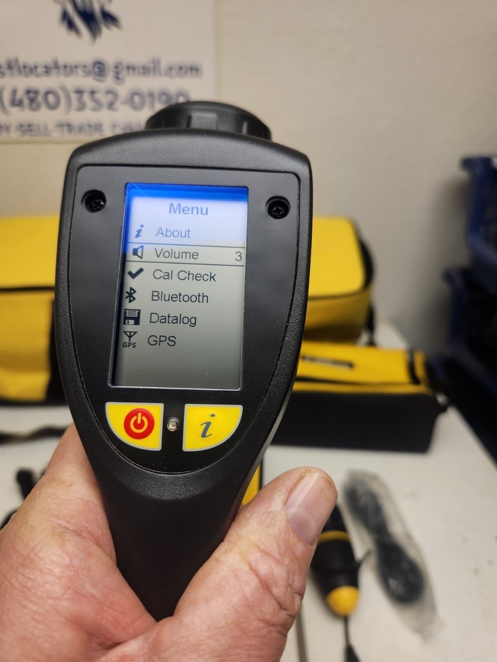 Vivax Metrotech vLoc vScan Cable Pipe Utility Sonde Sewer Camera ...