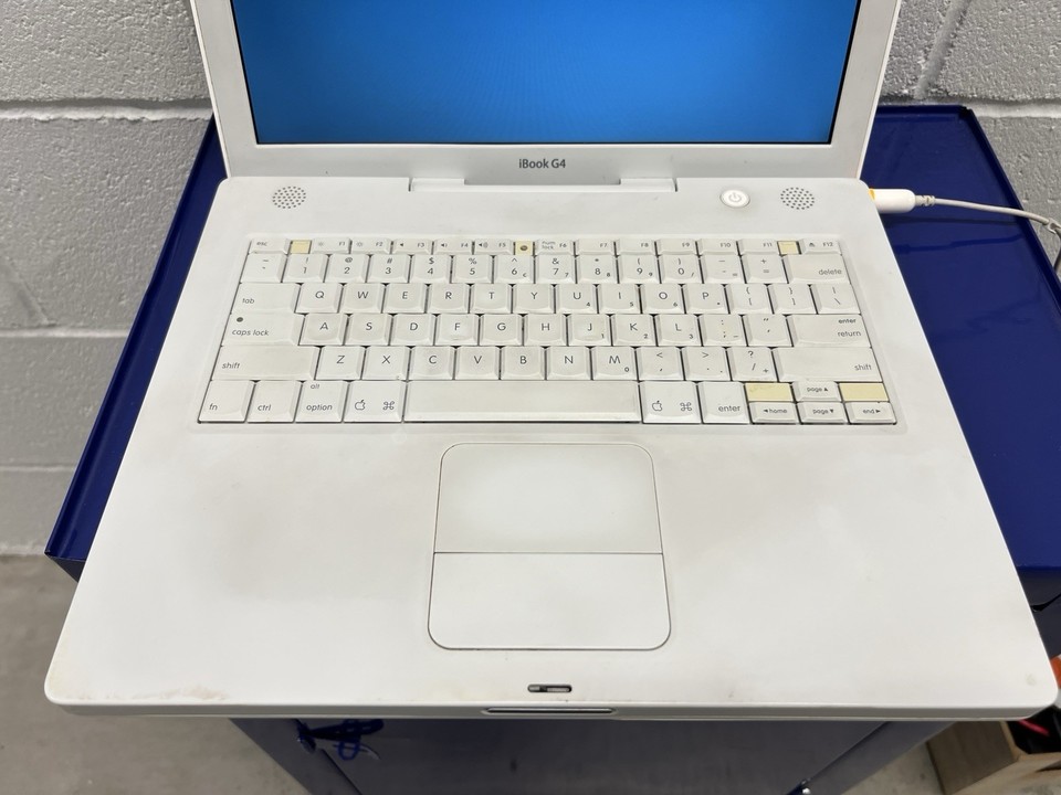 Apple iBook G4 - 1.42 GHz, 60gb HDD, 512mb RAM A1134 14.1" PowerPC G4 w/Charger 718908454060| eBay