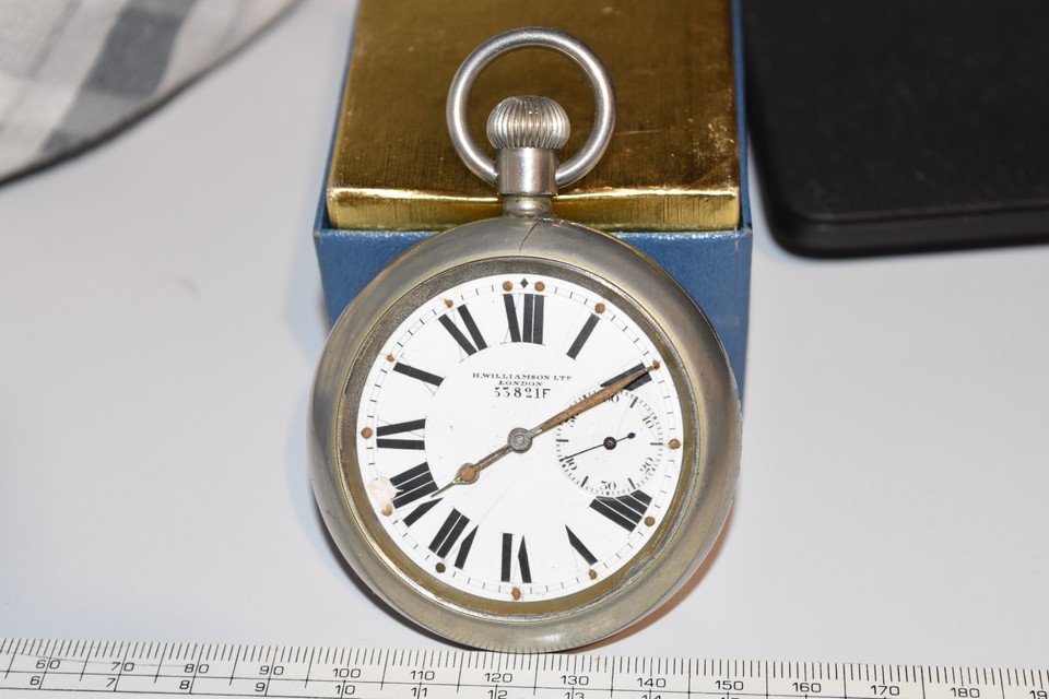 Williamson WW1 military pocket watch, rare seconds to 3 side seconds ...