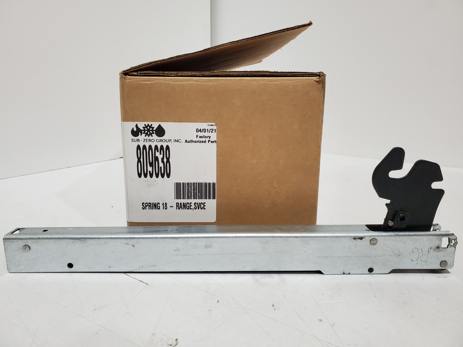 809638 WOLF RANGE HINGE *NEW OEM PART* | eBay