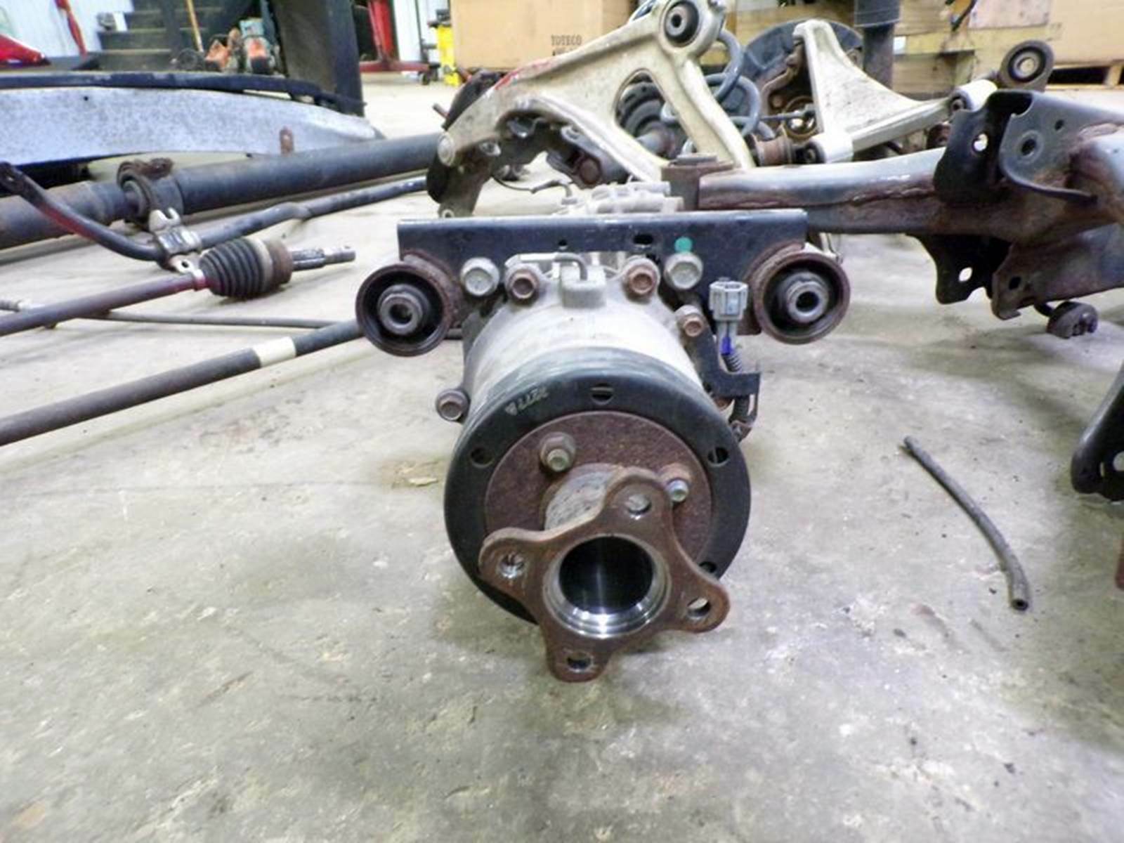 2013-2015 Nissan Pathfinder Rear Axle Differential Carrier AWD | eBay