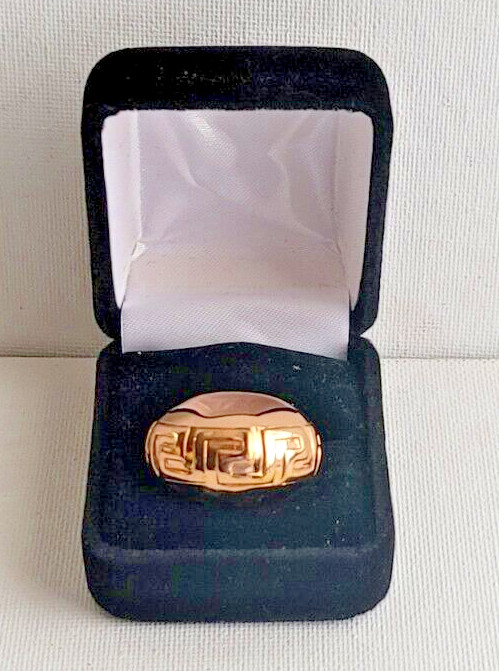 VINTAGE VERSACE GREEK KEY GOLD TONE RING ~ MADE IN IT… - Gem