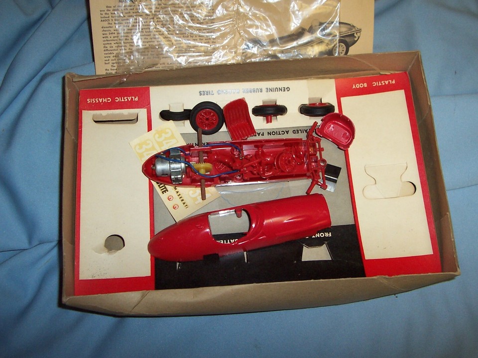 Strombecker Kit N0-D42-200 Maserati 250F Electric Powered Racing Cars 1 ...