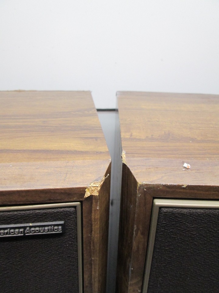 Vintage American Acoustics Forward Ported Woodgrain Bookshelf Speakers ...