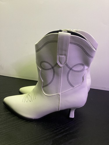 Universal Thread Women's Jenson Western Cowboy Boots With Memory Foam ...