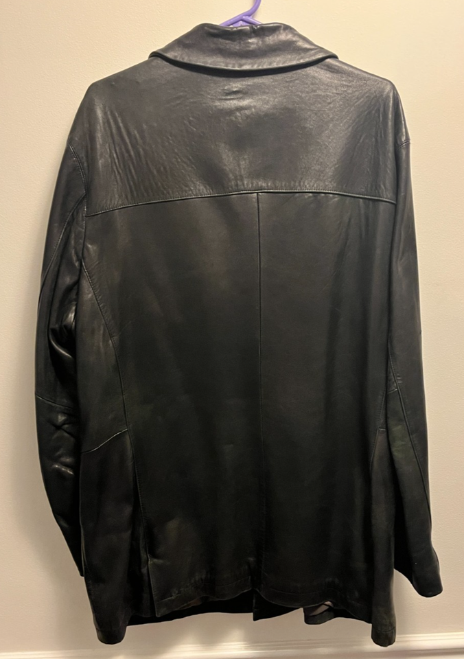 authentic men's Kenneth Cole black leather button-down jacket, size L ...