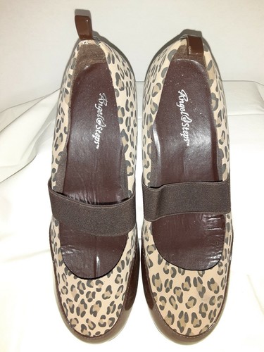 Euc womens angel steps - Gem