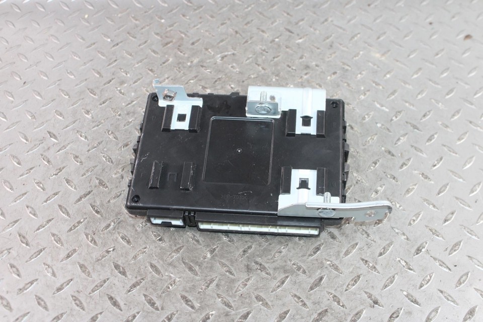 18-21 Kona Electronic Cabin Body Control Module BCM BCU Computer Unit ...