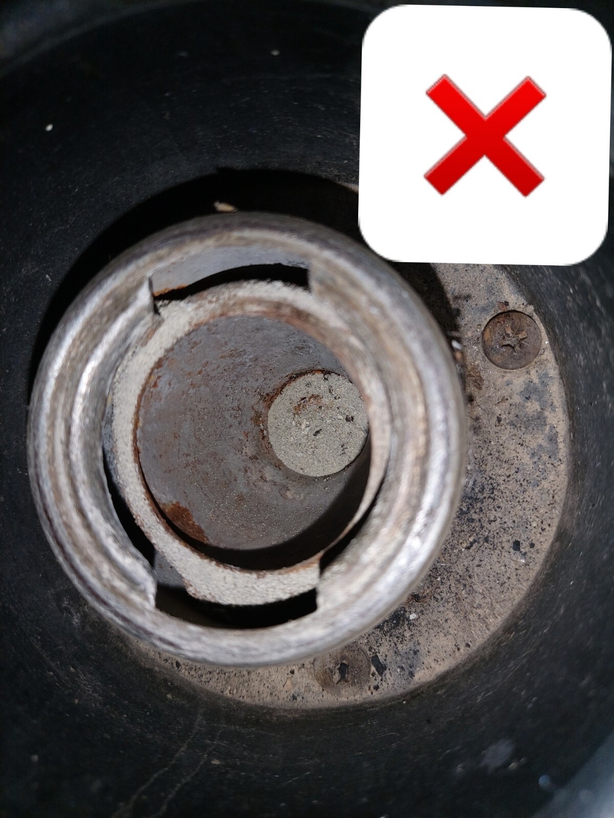 Triumph TR7 TR8 ** FUEL / GAS FILLER CAP LOCKING ** NEW REMADE | eBay UK