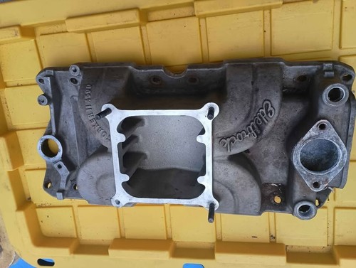 SBC Small Block Chevy Edelbrock Torker 4500 Dominator Intake Manifold ...