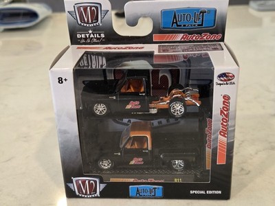 M2 MACHINES AUTOZONE AUTO-LIFT 2 PACK 79 CHEVROLET SILVERADO STEPSIDES ...
