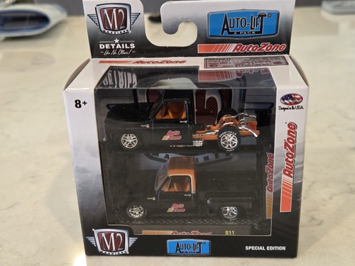 M2 MACHINES AUTOZONE AUTO-LIFT 2 PACK 79 CHEVROLET SILVERADO STEPSIDES ...