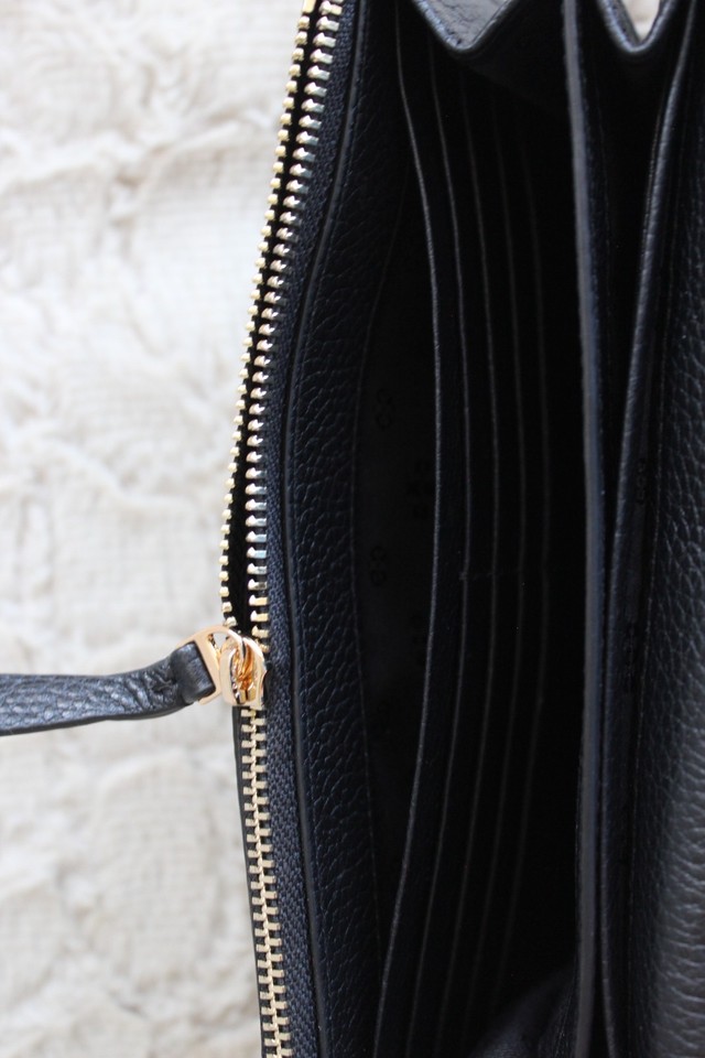 Tory Burch --- Black Emerson Crossbody Mini Purse Bag Clutch With Small ...