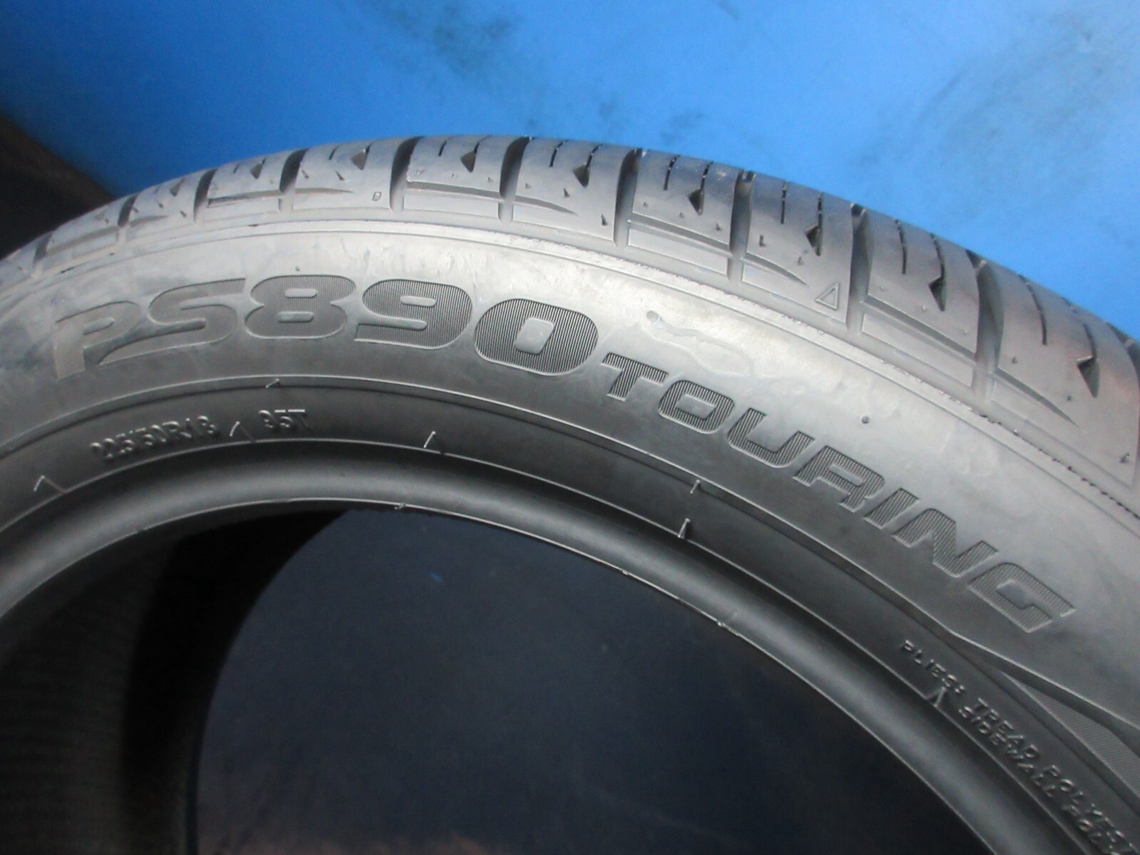 Used Primewell PS890 Touring 225 50 18 9-10/32 High Tread No Patch ...