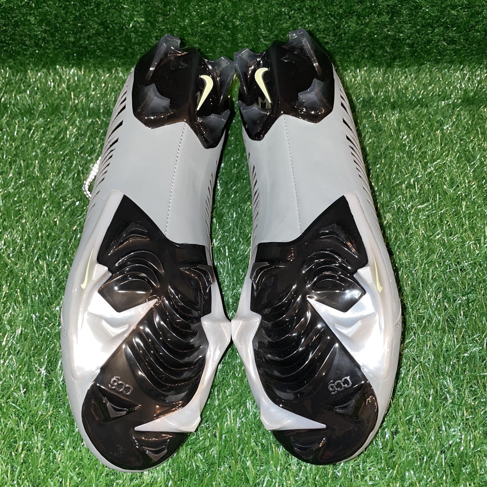 Size 8 - Nike Vapor Edge 360 VC Smoke Grey Barely Volt for sale online ...