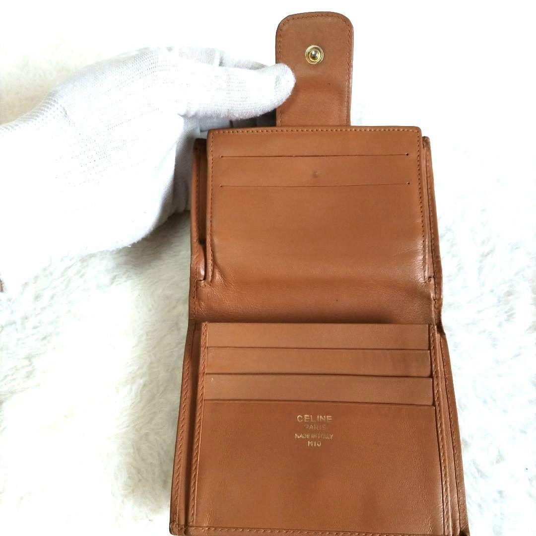 CELINE Triomphe All-over Pattern Gold Clasp Bi-fold Wallet CELINE Triomphe All-over Pattern Gold Clasp Bi-fold Wallet