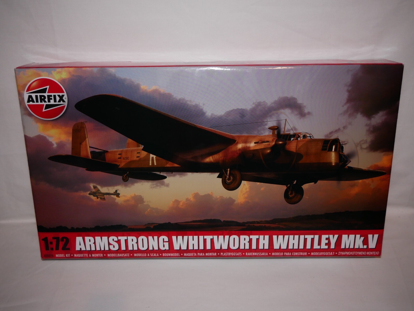 Airfix 1:72 Armstrong Whitworth Whitley Mk.V Model Kit Skill Level 3 ...