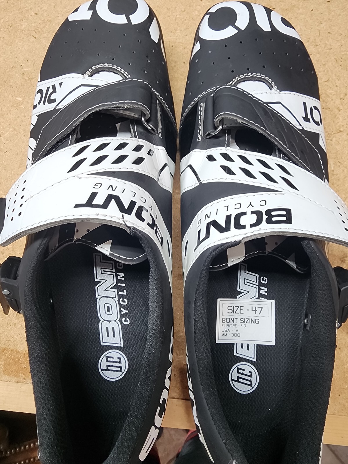 Bont Riot Buckle with BOA Road Cycling Shoes - White/Black EU 49 W | eBay