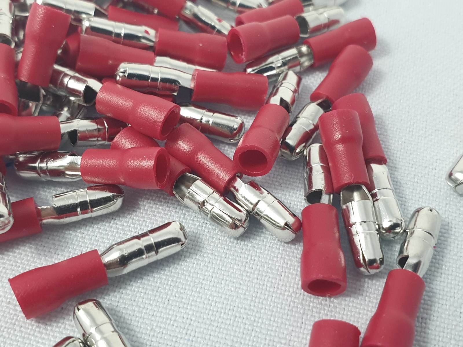 25x Kabelhülsen Stecker Crimp Rundstecker Kabelschuh isoliert 1mm² MPD1 ...